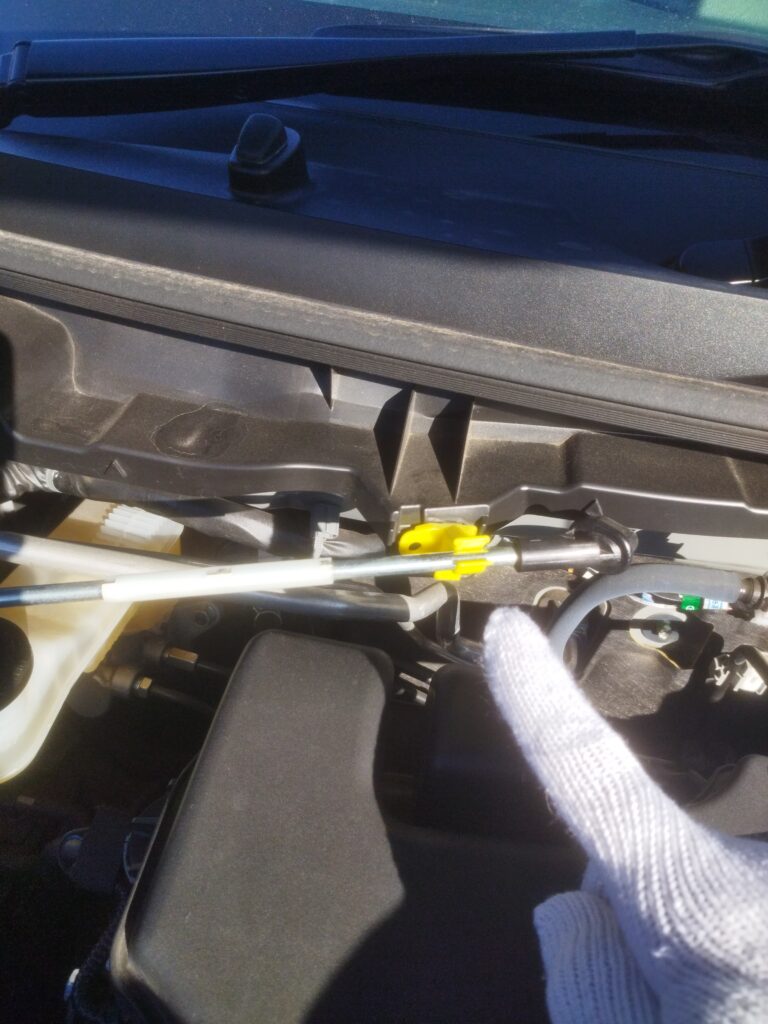 初心者でも安心！ライズA201Aのエンジンオイル交換DIYの基本手法を車屋プロが解説：自宅でできる簡単な修理方法！ | 自動車の事ならスピードスターへ！